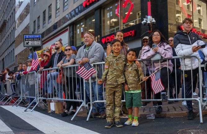 Veterans Day Parade Draws 100s of Thousands to Honor Military